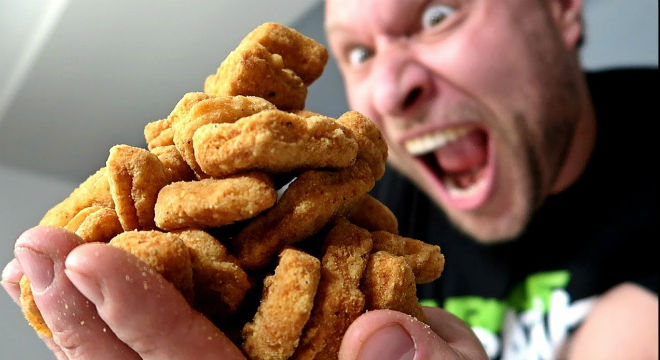 If You're A Fan Of Chicken Nuggets - This Is The Perfect Job For You ...